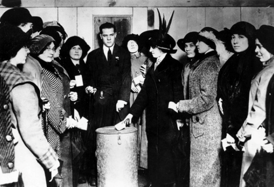 Movimento sufragista do início do século XX e as sufragistas