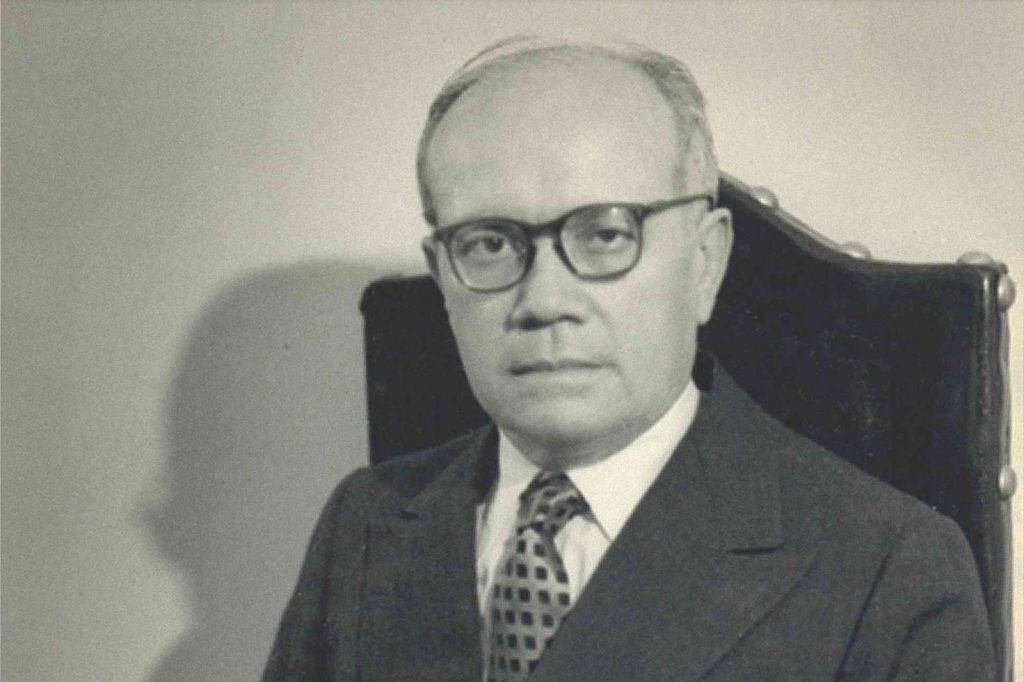 José Américo de Almeida: obras e características - Literatura Enem